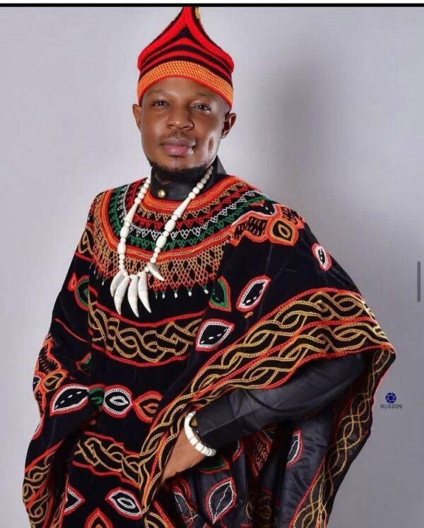 Royal Toghu | Atoghu | Toghu Cameroon – Ultimate Traditional Designs (UTD)