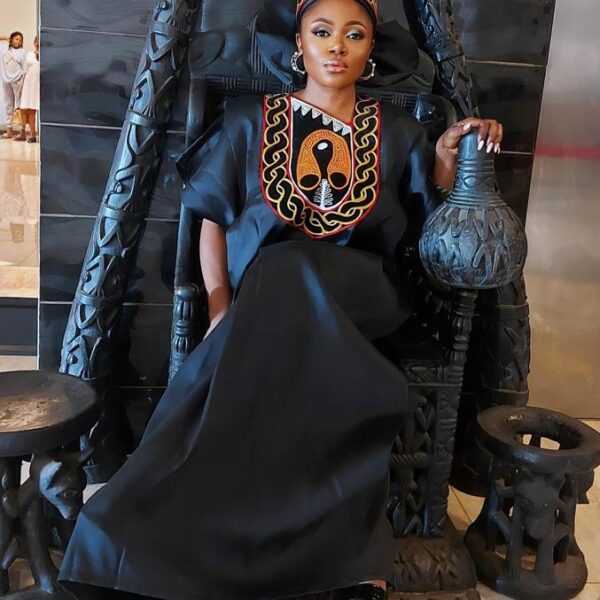 Toghu Wedding Dress - Ultimate Traditional Designs