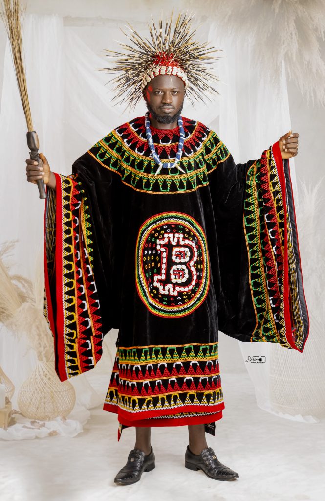 Traditional Dress For Men – Ultimate Traditional Designs (UTD)