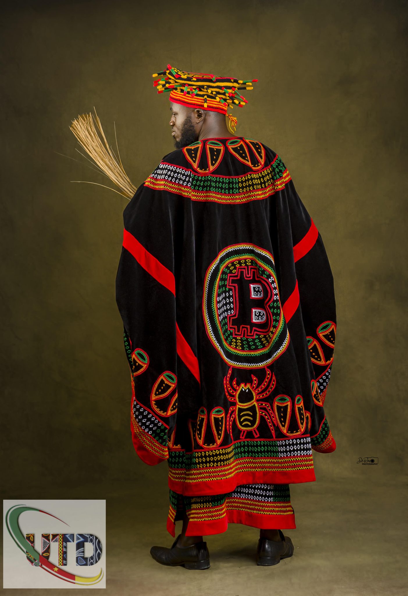 African king Attire – Ultimate Traditional Designs (UTD)